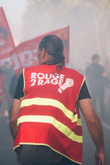 Slogans Rouge De Rage Written On Editorial Stock Photo - Stock Image ...