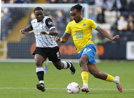 Torquay United Player Dillon De Silva Editorial Stock Photo - Stock ...