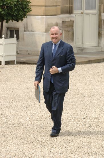 French Agriculture Minister Dominique Bussereau Arrives Editorial Stock ...