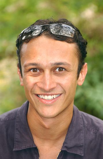 British Actor Christopher Bisson Cast Member Editorial Stock Photo ...