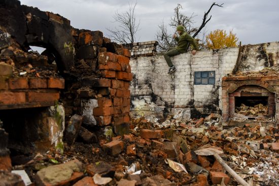 Volunteers Clean Debris House Destroyed Combat Editorial Stock Photo ...