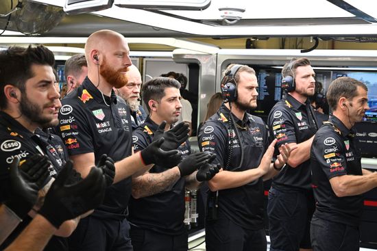 Red Bull Racing Ambiance Mechanic Mecanicien Editorial Stock Photo ...