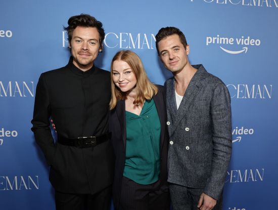 Harry Styles Sarah Schechter Producer Robbie Editorial Stock Photo ...