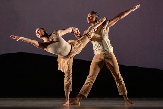 Jessica Ferretti L Devon Louis Dancers Editorial Stock Photo - Stock ...