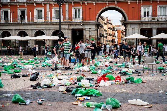 Celtic Glasgow Supporters Hooligans Drink Fun Editorial Stock Photo ...