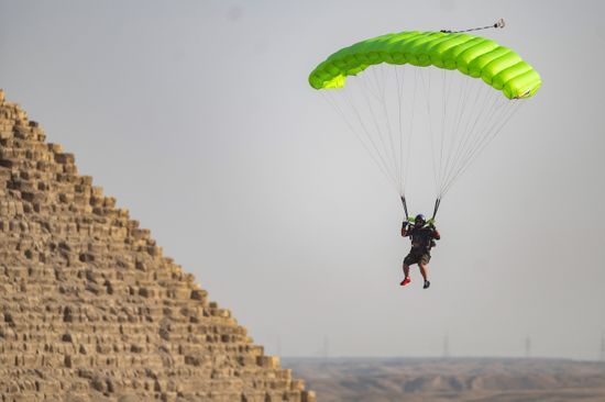 Skydivers Fly Over Pyramids Giza During Editorial Stock Photo - Stock ...