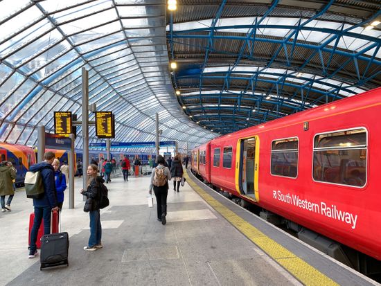 South Western Railway Train Waterloo Railway Editorial Stock Photo ...