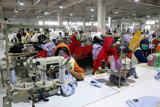 Bangladeshi Worker Works Fatullah Apparels Garment Editorial Stock