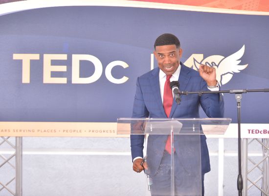 Jawan Strader Hosted Ribbon Cutting Ground Editorial Stock Photo ...