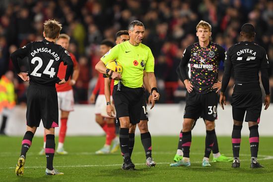 Referee Andre Marriner Stops Play Var Editorial Stock Photo - Stock ...