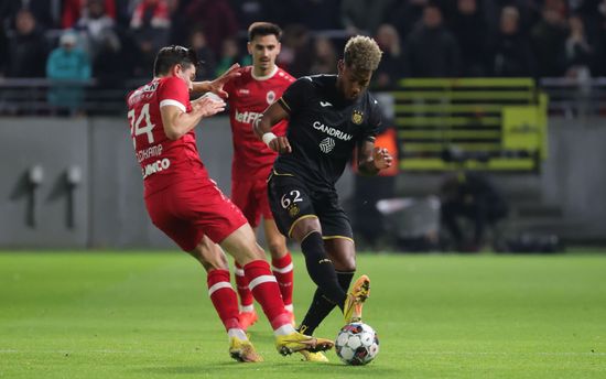 Antwerps Jurgen Peter Ekkelenkamp Anderlechts Amir Editorial Stock ...