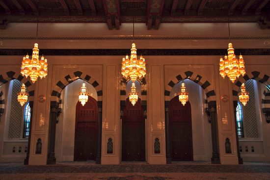 Great Sultan Qabus Mosque Muscat Main Editorial Stock Photo - Stock ...