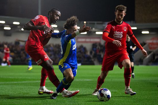 Leyton Orient Defender Omar Beckles 19 Editorial Stock Photo - Stock ...
