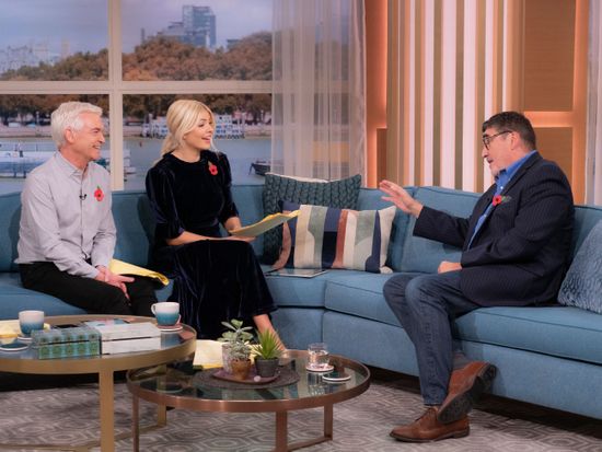 Phillip Schofield Holly Willoughby Alfred Molina Editorial Stock Photo ...