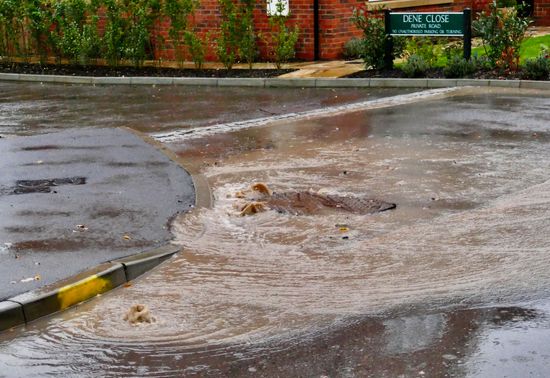Drains Overflow During Continued Heavy Rainfall Editorial Stock Photo ...