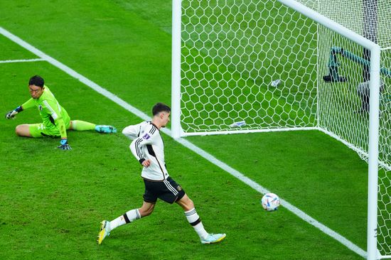 Kai Havertz Germany Scores Ruled Offside - Foto de stock de contenido ...