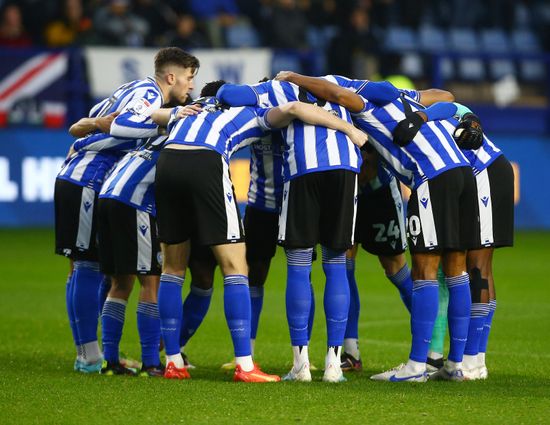 Sheffield Wednesday Players Team Huddle Ahead Editorial Stock Photo ...