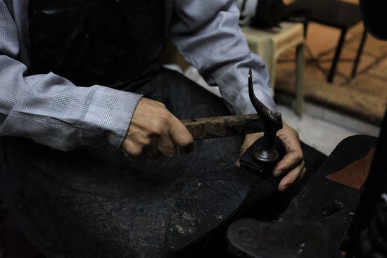 Shoe Mender Nabil Khuraim Performs His Editorial Stock Photo - Stock ...