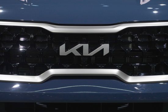 Kia Logo Displayed Automobility La Auto Editorial Stock Photo - Stock ...