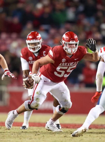 Beaux Limmer 55 Arkansas Offensive Lineman Editorial Stock Photo ...