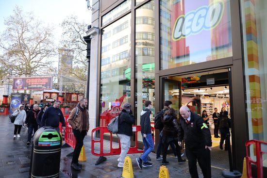 Shoppers Queue Enter Lego Store Leicester Editorial Stock Photo - Stock ...
