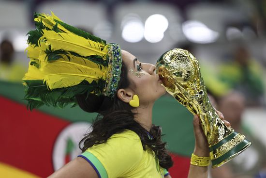 Fan Kisses Replica World Cup Trophy Editorial Stock Photo - Stock Image ...