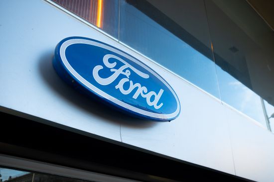 Logo American Automotive Company Ford Seen Editorial Stock Photo ...