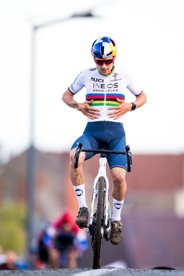 British Thomas Tom Pidcock Celebrates He Editorial Stock Photo - Stock ...