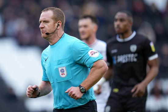 Referee Lee Swabey Editorial Stock Photo - Stock Image | Shutterstock