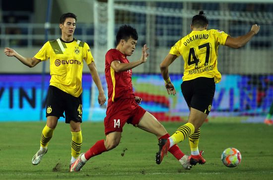 Vietnams Nguyen Hoang Duc 2r Action Editorial Stock Photo - Stock Image ...