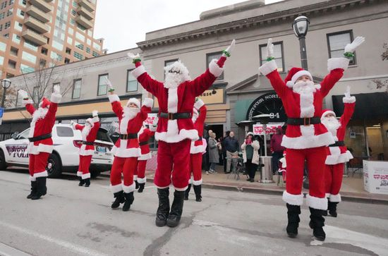 Dancing Santas Begins Their Dancing Season Editorial Stock Photo ...