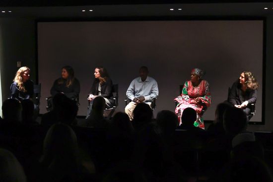 Emma Wallbetsy Hershey Sarah Rogerson Baba Editorial Stock Photo ...