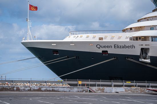 Queen Elizabeth Luxury Cruise Ship Operated Editorial Stock Photo ...