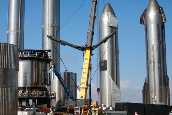 Spacex Crane Near Rocket Storage Site Editorial Stock Photo - Stock ...