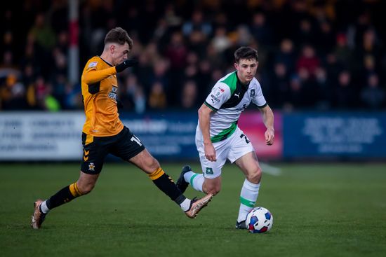 Cambridge Uniteds Jack Lankester Challenges Plymouth Editorial Stock ...