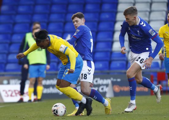 Torquay United Player Dillon De Silva Editorial Stock Photo - Stock ...