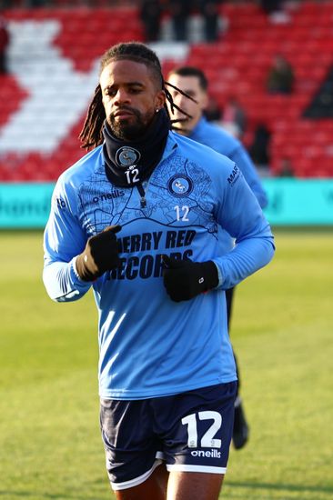 Wycombe Wanderers Midfielder Garath Mccleary 12 Editorial Stock Photo ...
