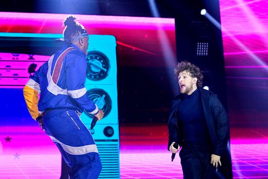 Ksi Tom Grennan Performing On Stage Editorial Stock Photo - Stock Image ...