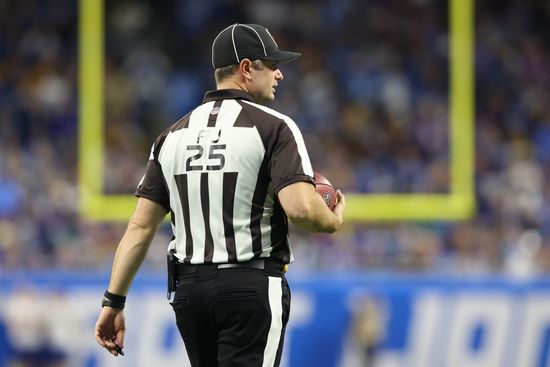Field Judge Ryan Dickson 25 Seen Editorial Stock Photo - Stock Image ...