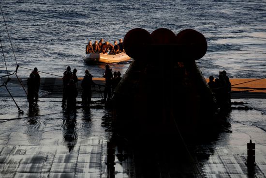 Us Navy Dive Team Returns Well Editorial Stock Photo - Stock Image ...