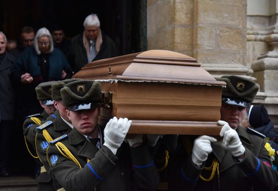 Military Honor Guards Carry Coffin Body - Foto de stock de contenido ...