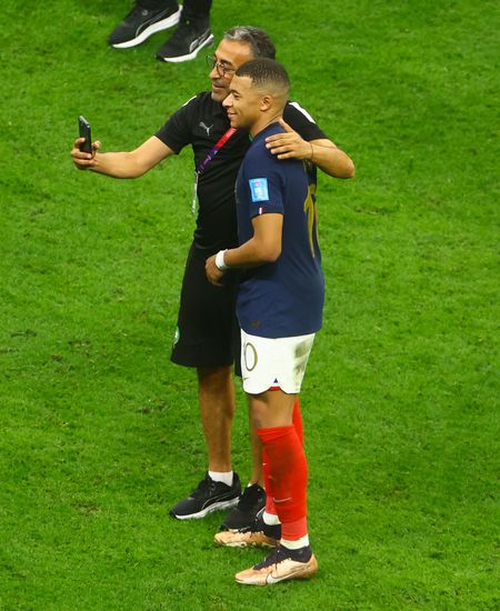 Kylian Mbappe France Poses Selfie Member Editorial Stock Photo - Stock ...