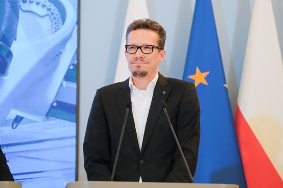 Head Mercedesbenz Vans Mathias Geisen Looks Editorial Stock Photo ...