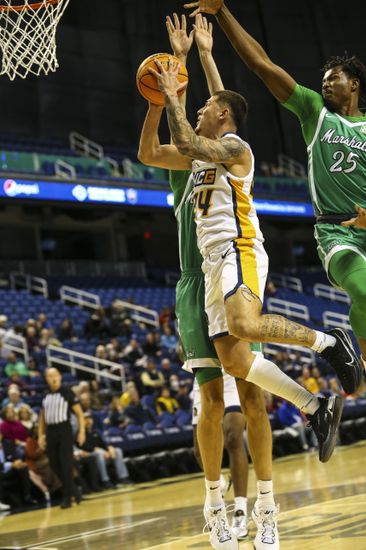 Uncgreensboro Senior Dante Treacy 24 Goes Editorial Stock Photo - Stock ...