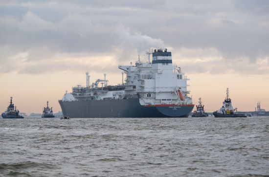 Hoegh Esperanza Floating Storage Regasification Unit Editorial Stock ...