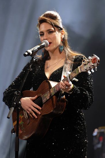 Iranian Singer Haylen Namvarazad Trianon During Editorial Stock Photo ...