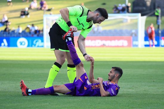 Match Referee Timothy Danaskos Assists Salim Editorial Stock Photo ...