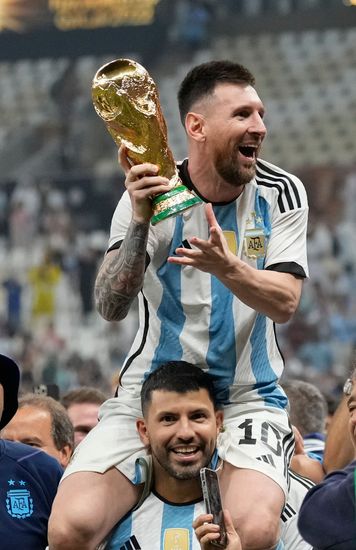 Lionel Messi Argentina On Shoulders Sergio Editorial Stock Photo ...