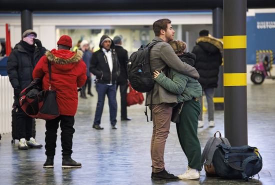 Two People Embrace While Waiting Euston Editorial Stock Photo - Stock ...