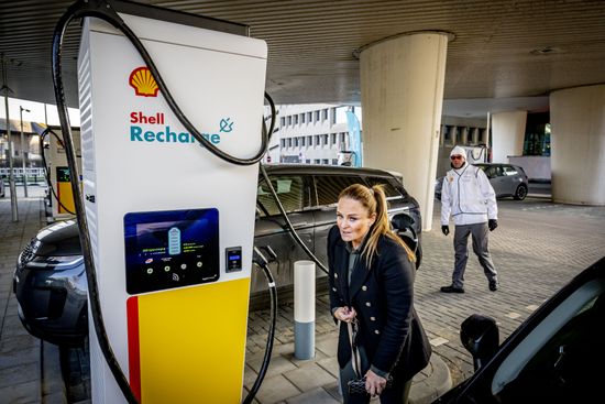 Shell On Rotterdams Hofplein Now Only Editorial Stock Photo - Stock ...